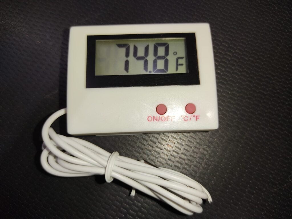 Digital Temperature Monitor | Biofloc Monitoring System Equipment ...